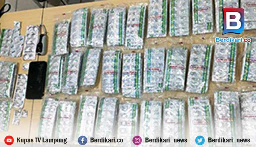 Berdikari - Kisah Lasmono Ruslan, Usia 63 Tahun Masih Aktif Melukis Mural