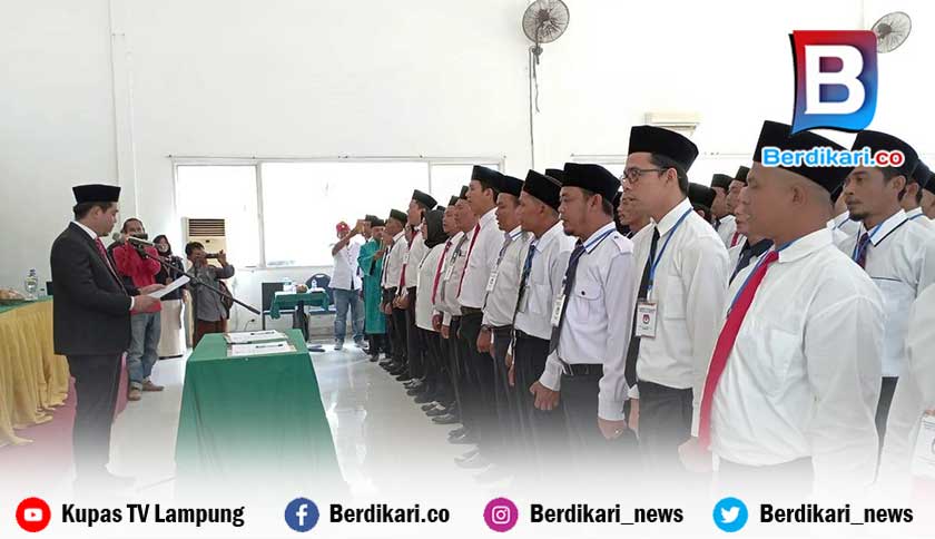 Berdikari - Usai Dilantik, Ketua KPU Minta 85 Anggota PPK Langsung Bekerja Berdikari - Usai Dilantik, Ketua KPU Minta 85 Anggota PPK Langsung Bekerja